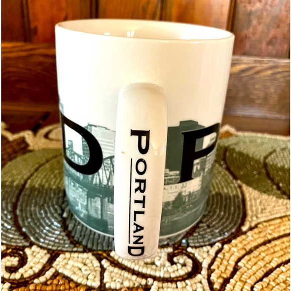 Starbucks | Dining | Barista Skyline Series One Portland Starbucks Co ...